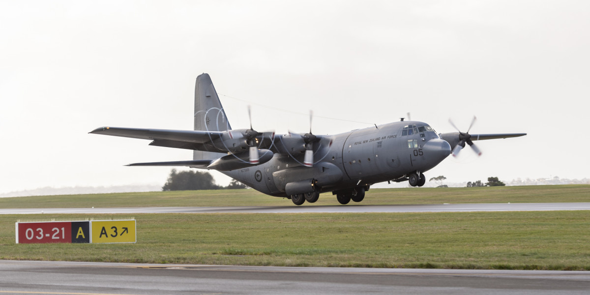 NZDF personnel deploy to assist with evacuations from Afghanistan - New ...