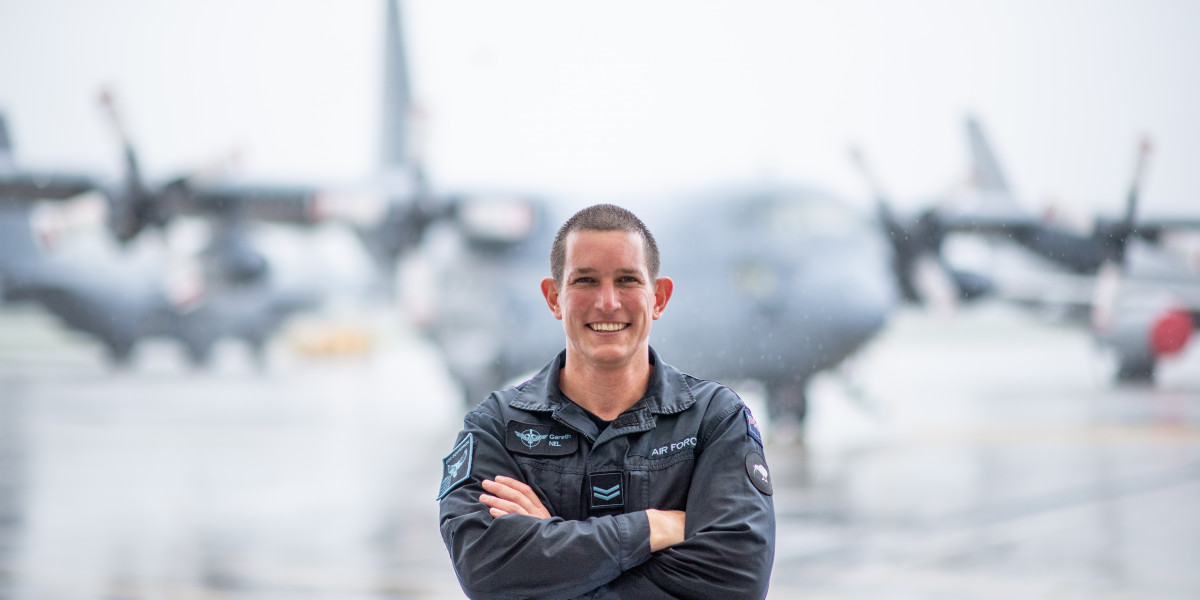 Passion for the job recognised by Airman of the Year award - New ...