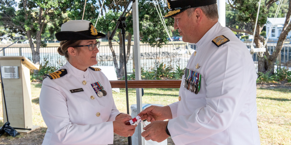 Change of Command for Devonport Naval Base - New Zealand Defence Force