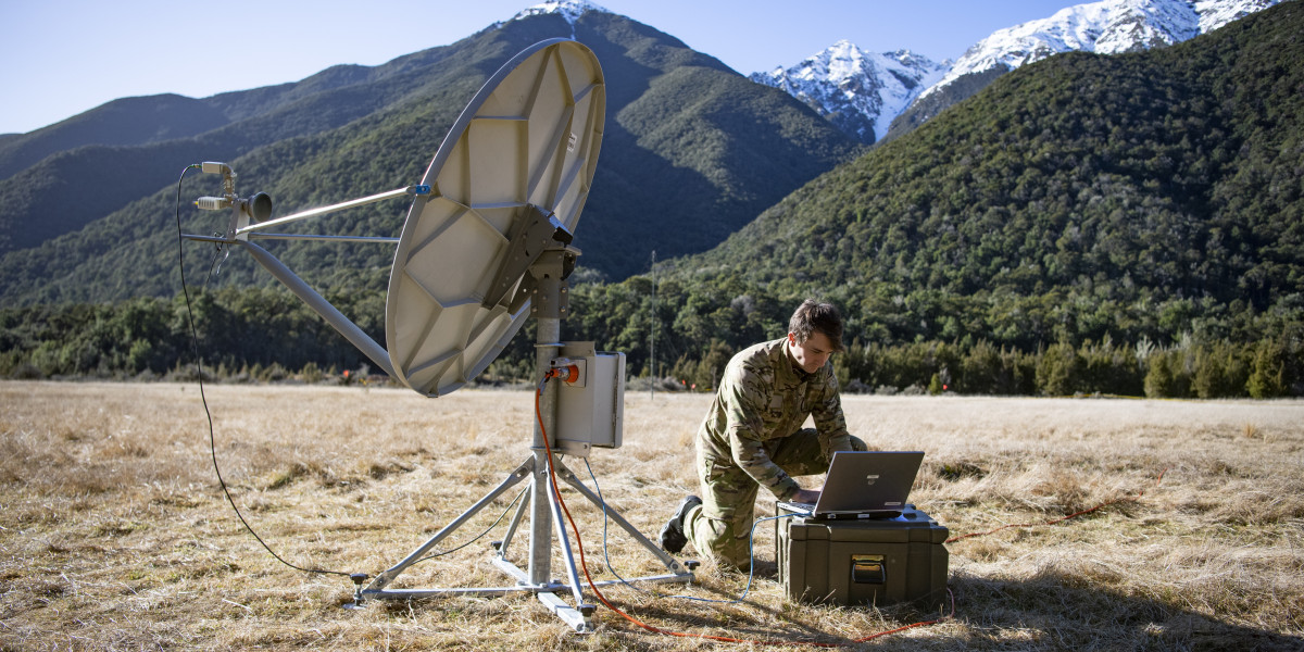 Communications in the field - New Zealand Defence Force