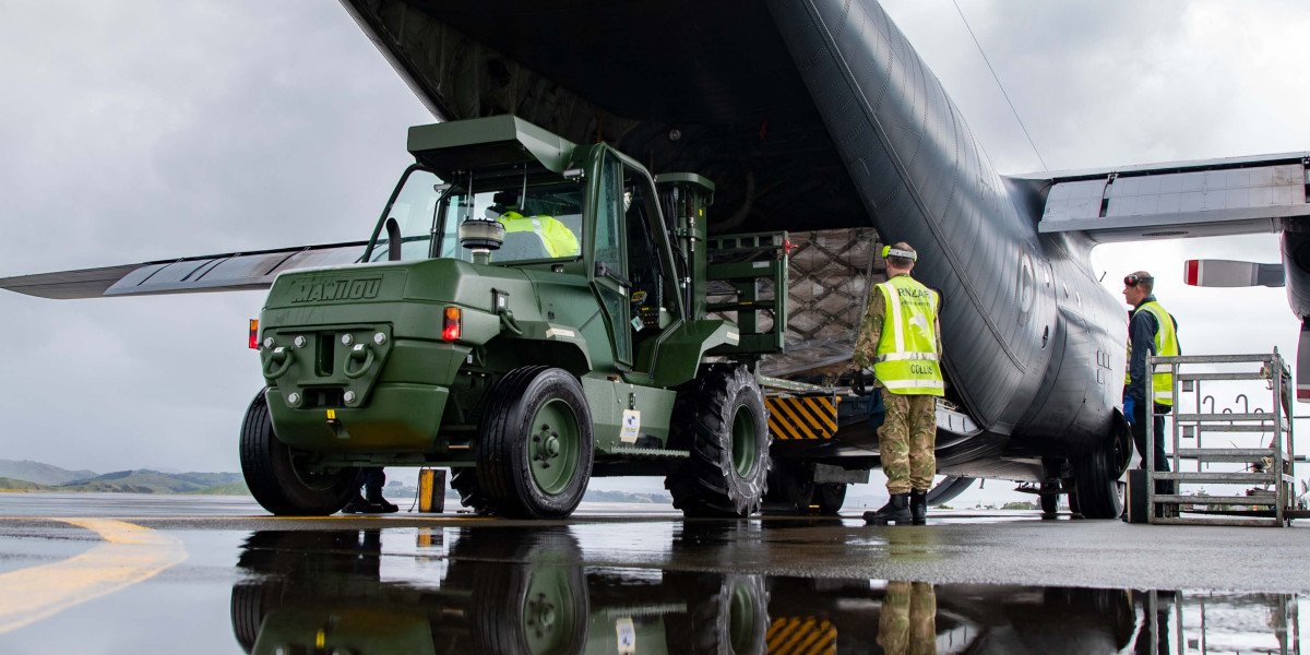 Hercules crews sustain cyclone-hit regions - New Zealand Defence Force