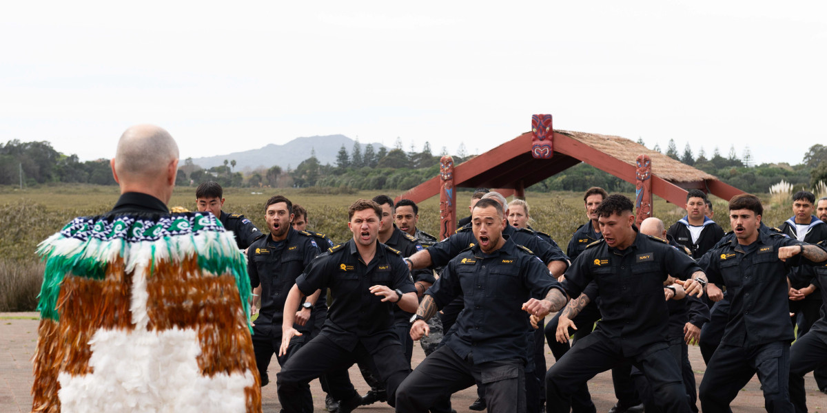 New Chief of Navy's marae ceremony - New Zealand Defence Force