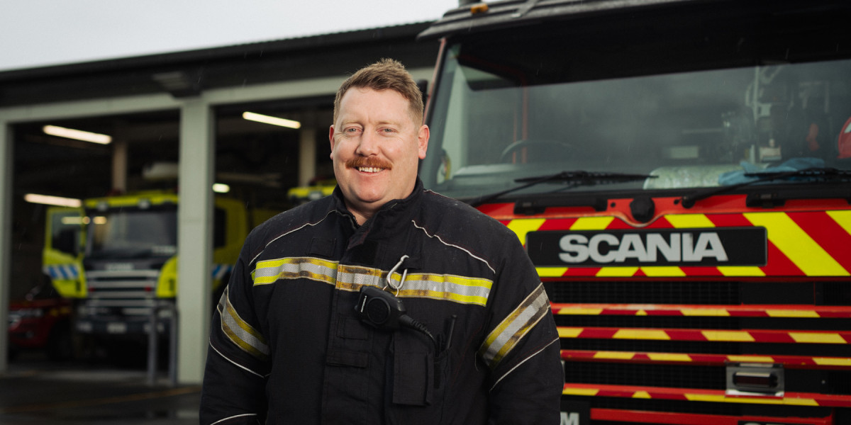 RNZAF firefighter awarded 2024 Aviator of the Year - New Zealand ...