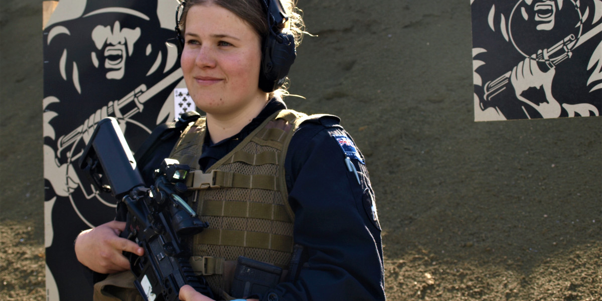 Marlborough military medic mixes it with NZ's best - New Zealand ...
