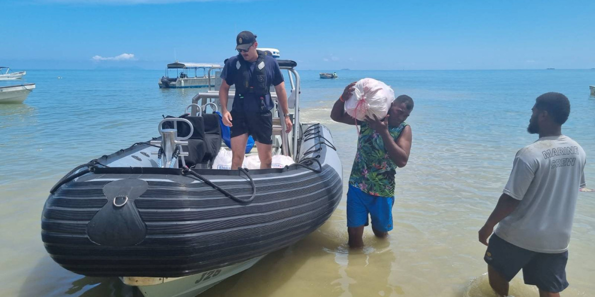 HMNZS Manawanui provides tropical cyclone assistance to Fiji - New ...
