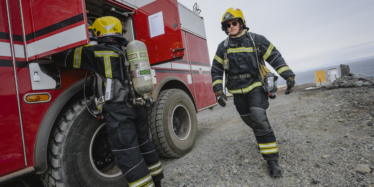 A song of ice and a firefighter - New Zealand Defence Force