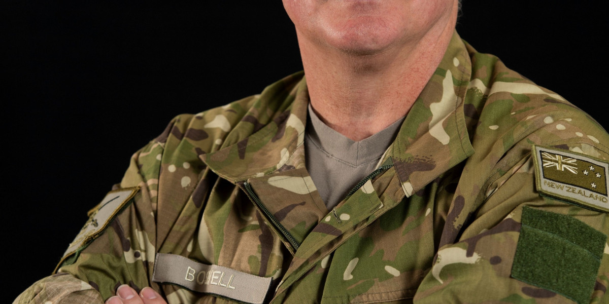 Former Chief of Army recognised for four decades of service - New ...