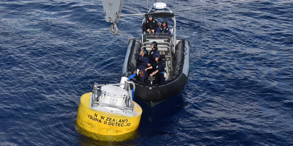 Navy retrieves drifting Pacific tsunami buoy - New Zealand Defence Force