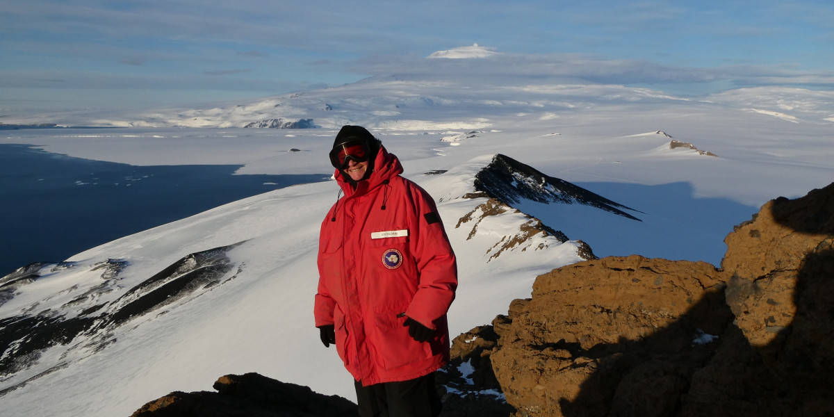 Carpenter takes the wheel in Antarctica with NZ Army Reserve Force ...