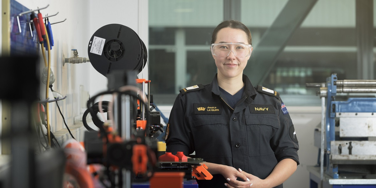 Wellingtonian engineers a path with the Royal New Zealand Navy - New ...