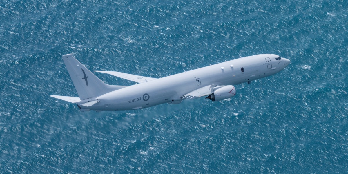 New Zealand’s Chief of Defence Force observes Search and Rescue near ...