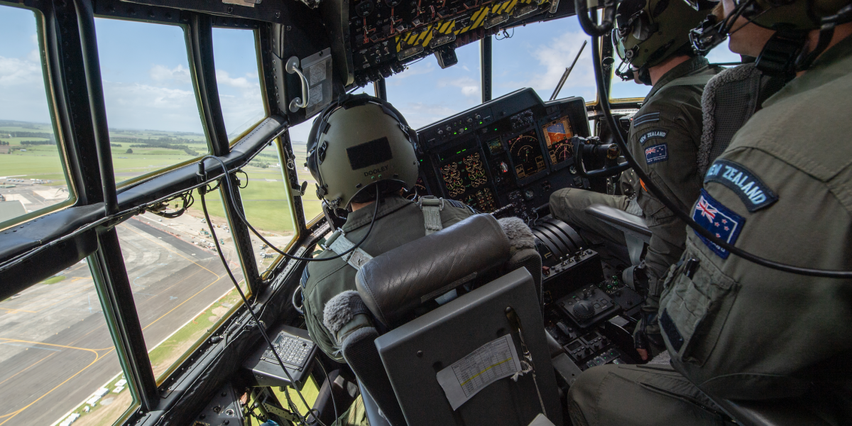 RNZAF trains alongside Republic of Singapore Air Force at Base Ohakea ...
